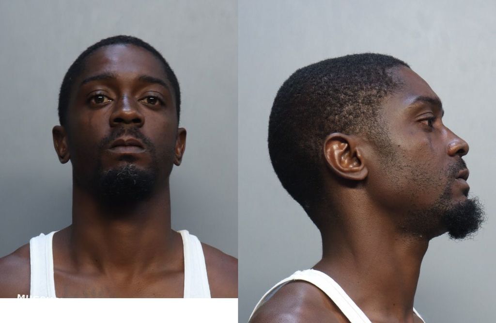 DAVIS DEMARCUS LAMAR 07/31/2025 - Miami-Dade County Mugshots Zone