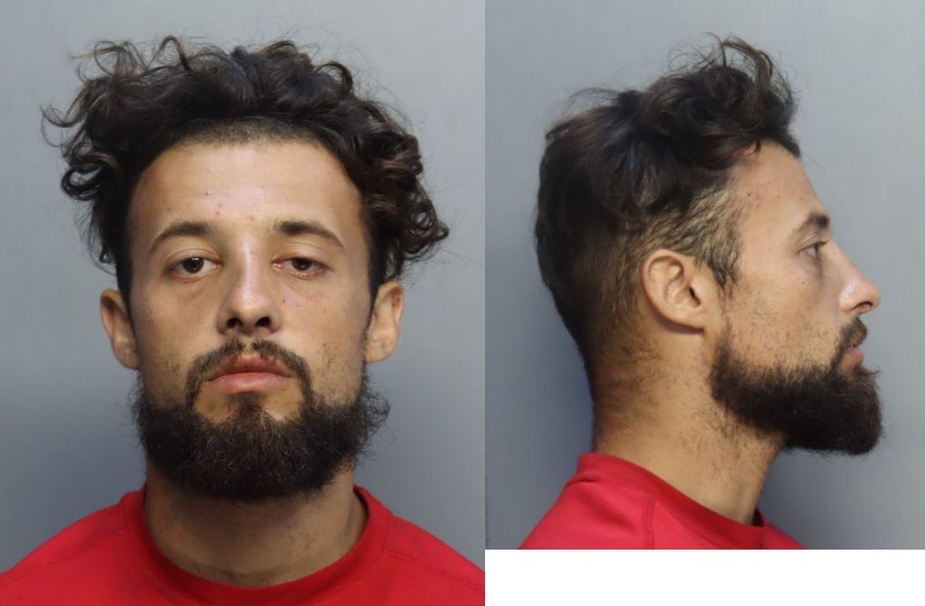 PANTOJA ALEX MANUEL 08/27/2025 - Miami-Dade County Mugshots Zone