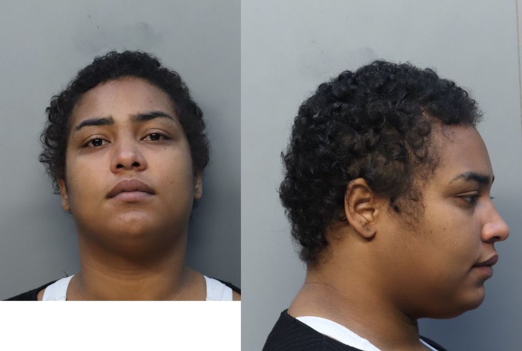 URIBAZO-HERNANDEZ DAYLET 09/01/2025 - Miami-Dade County Mugshots Zone