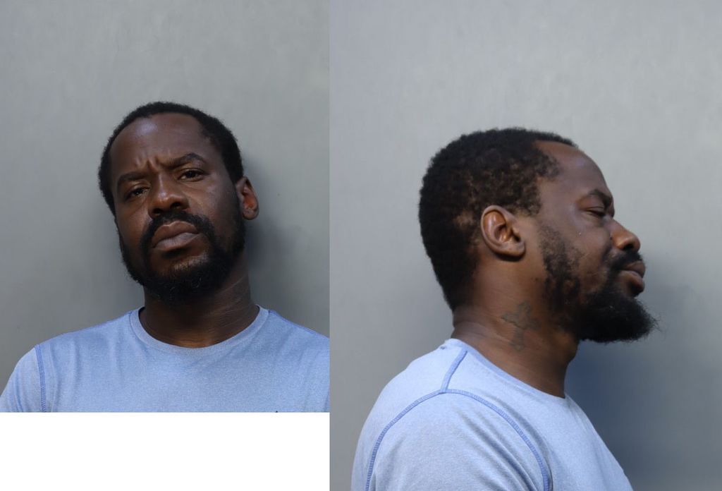 DESRAVINES JESSE 09/05/2025 - Miami-Dade County Mugshots Zone