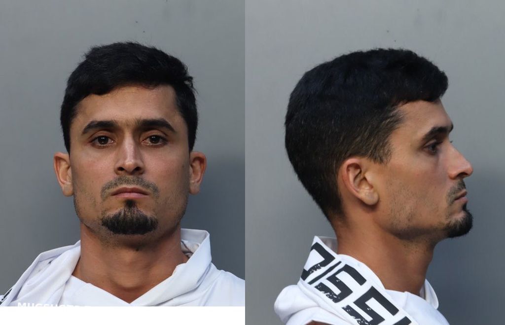 TABARES RODOLFO ADINSON 10/08/2025 - Miami-Dade County Mugshots Zone