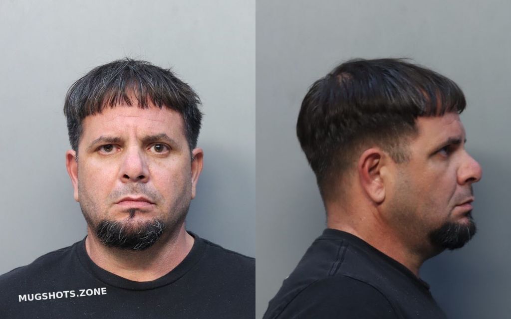 DIEGO ALEJANDRO 10/12/2025 - Miami-Dade County Mugshots Zone