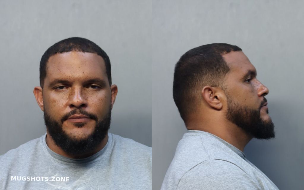 HERRERA EFRAIN 10/13/2025 - Miami-Dade County Mugshots Zone