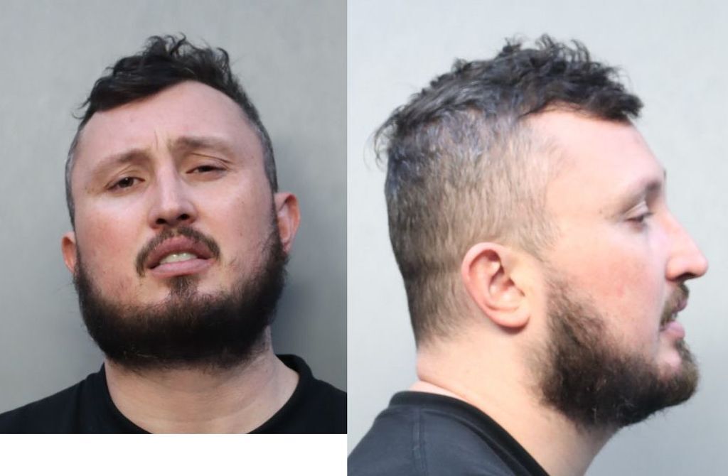 HOLMQUIST ROBERT CHARLES 10/14/2025 - Miami-Dade County Mugshots Zone