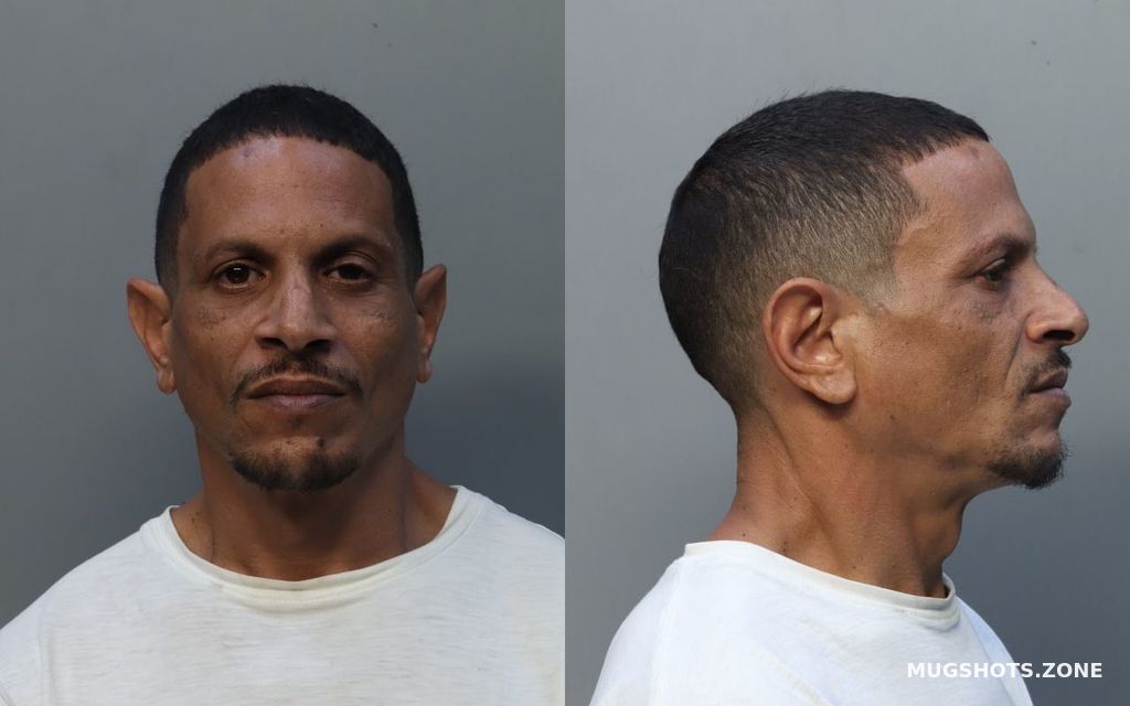 CRESPO ANDRES 10/22/2025 - Miami-Dade County Mugshots Zone