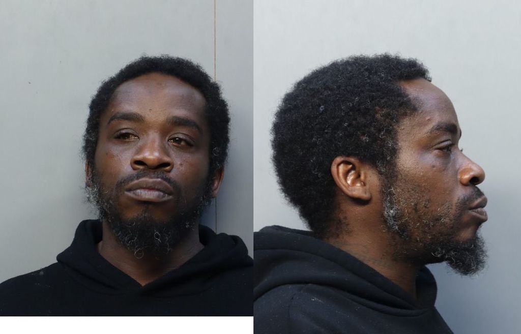 JACKSON JOSEPH TREMAINE 11/05/2025 - Miami-Dade County Mugshots Zone