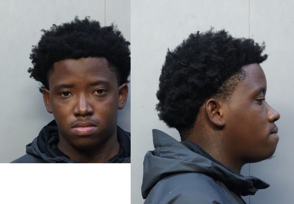 PAYTON DREVON KAHARI 11/05/2025 - Miami-Dade County Mugshots Zone