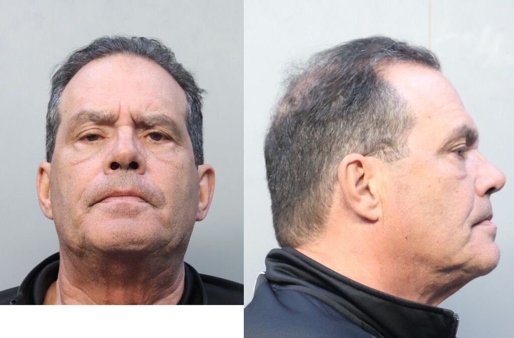 CARRAZANA WILLIAM 12/17/2025 - Miami-Dade County Mugshots Zone
