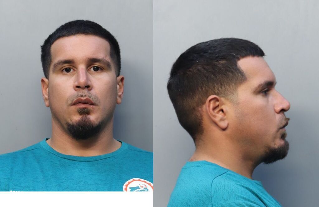 MOREJON EDUARDO 12/30/2025 - Miami-Dade County Mugshots Zone