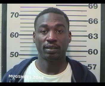 SHAVERS TERRANCE 05/11/2021 - Mobile County Mugshots Zone