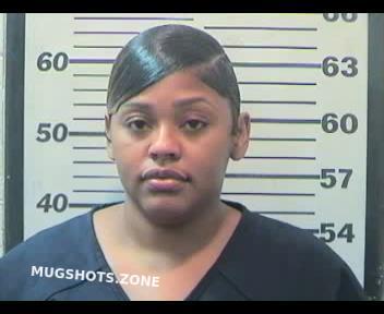 LANDRUM BRITTANY MONIQUE LAND 06/16/2021 - Mobile County Mugshots Zone