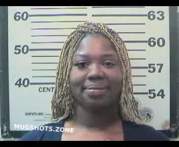 DAVIS YASHEKA SHANEA 12/03/2021 - Mobile County Mugshots Zone