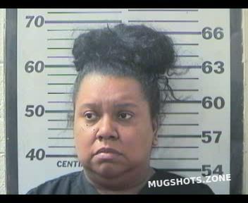 HOPSON- ESTRADA STALINA MAUREEN 03/21/2022 - Mobile County Mugshots Zone