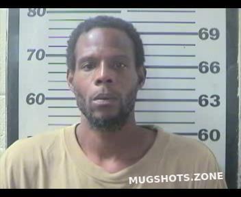 YOUNG NATHANIEL 06/10/2022 - Mobile County Mugshots Zone