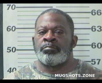 SANDERS DANIEL LEE ARTHUR 10/04/2022 - Mobile County Mugshots Zone