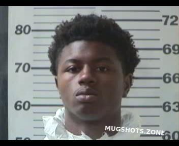 SANDERS KEVIN SEAN 10/10/2022 - Mobile County Mugshots Zone