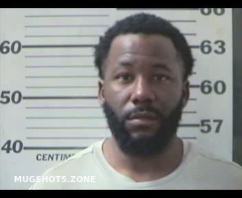 ADAMS CHRISTOPHER DESHON 11/23/2022 - Mobile County Mugshots Zone