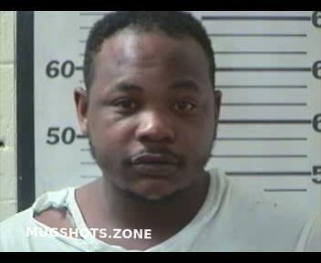 MITCHELL DARIUS T 11/27/2022 - Mobile County Mugshots Zone