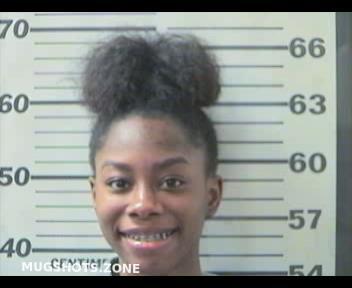 STALLWORTH JAYLIN NICOLE 11/29/2022 - Mobile County Mugshots Zone