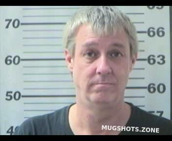 WIGGINS SCOTT ELLIOT 12/15/2022 - Mobile County Mugshots Zone