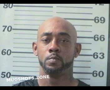 LEBEAUX ANTONIO DARRELL 01/01/2023 - Mobile County Mugshots Zone
