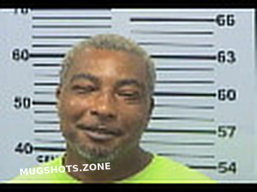 ROBERSON NICHOLAS MARCEL 08/28/2023 - Mobile County Mugshots Zone