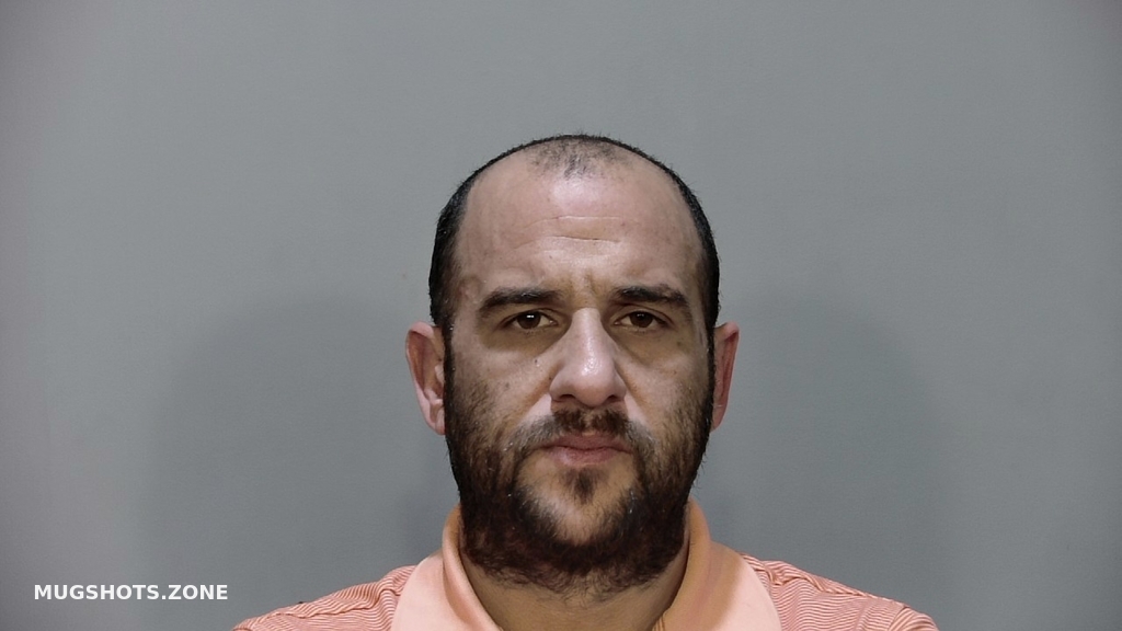 MACHADO ROBERTO JESUS 05/30/2024 - Monroe County Mugshots Zone