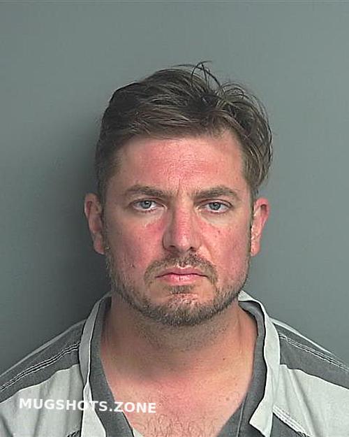 MOORE DANIEL ANTONY 10/25/2021 - Montgomery County Mugshots Zone MOORE DANIEL ANTONY 10/25/2021 - Montgomery County Mugshots Zone