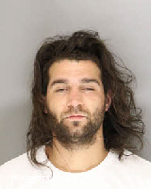 LOCKLEAR RAVEN LEE 05/17/2022 - Moore County Mugshots Zone