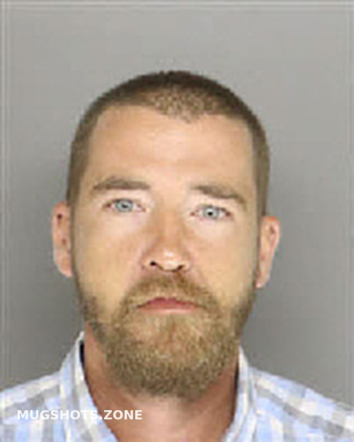 DEES CODY RYAN 10/10/2025 - Moore County Mugshots Zone