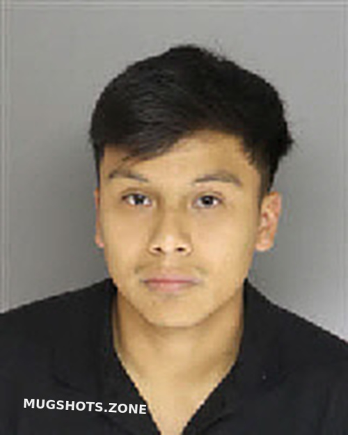 ANDRADE PEREZ BRAYAN 10/26/2025 - Moore County Mugshots Zone