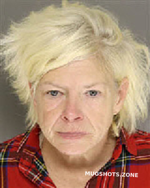 SAUNDERS ROBIN DENISE 01/09/2026 - Moore County Mugshots Zone