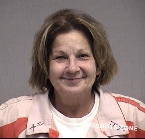 COLEMAN LISA SUSAN 08/20/2021 - Nassau County Mugshots Zone