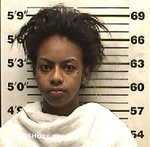 MOORE DIAMOND SHANICE 06/01/2023 - Navarro County Mugshots Zone