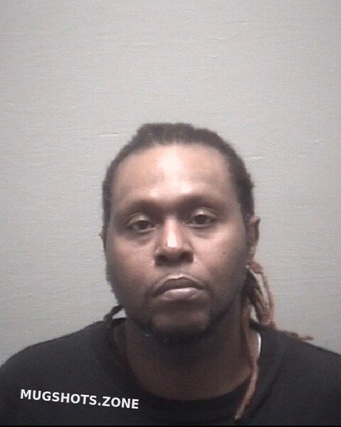 YOUNG STEVEN LAMONT 12/17/2021 - New Hanover County Mugshots Zone