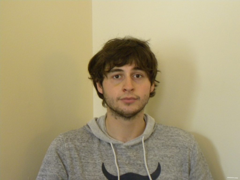 MORAN GARRETT MILES 08/17/2022 - New Hanover County Mugshots Zone