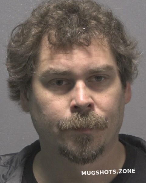 ROBERTS DANIEL ALEXANDER 04/14/2023 - New Hanover County Mugshots Zone