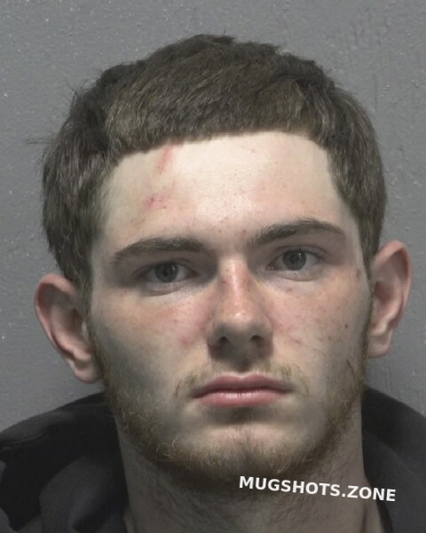 LEWIS AUSTIN WILLIAM 05/01/2023 - New Hanover County Mugshots Zone