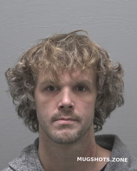 COLTRAIN JONATHAN LANG 05/05/2023 - New Hanover County Mugshots Zone