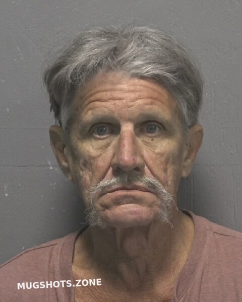 MOORE CHRISTOPHER MATTHEW 05/10/2024 - New Hanover County Mugshots Zone