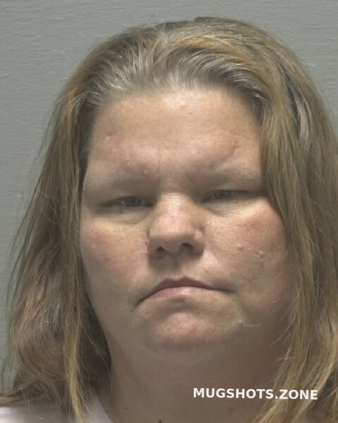 PULLEY TONYA GAIL 01/16/2025 - New Hanover County Mugshots Zone