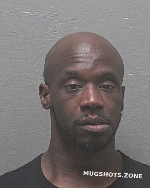 MOORE MARKEL NAHMAN 09/26/2025 - New Hanover County Mugshots Zone