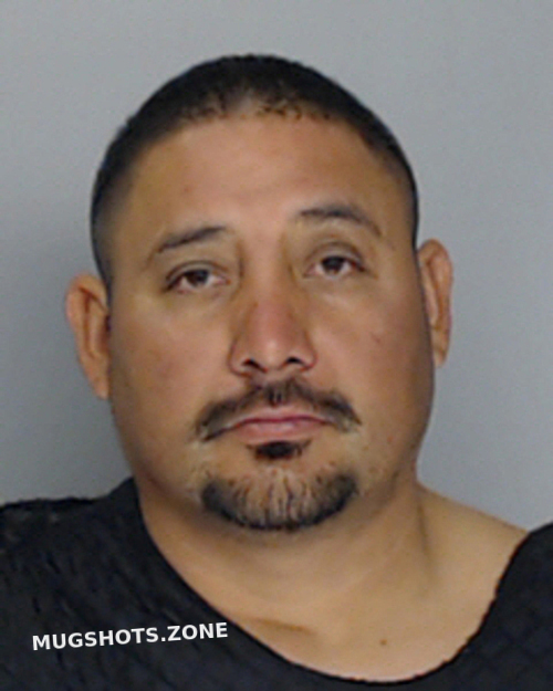 LOPEZ GILBERTO 07/07/2023 - Nueces County Mugshots Zone