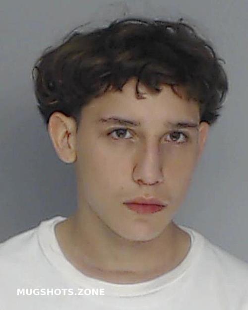 LOPEZ REUBEN 10/30/2023 - Nueces County Mugshots Zone