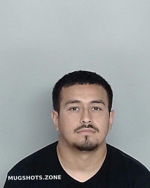 DEVORA PEREZ JUAN ALONSO 10/27/2025 - Nueces County Mugshots Zone