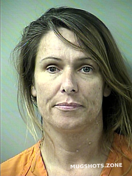 CLOW NICKOLE LANETTE 08/29/2023 - Okaloosa County Mugshots Zone