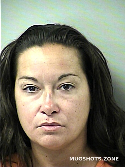 MADDOX AMANDA MULLOY 10/10/2023 - Okaloosa County Mugshots Zone