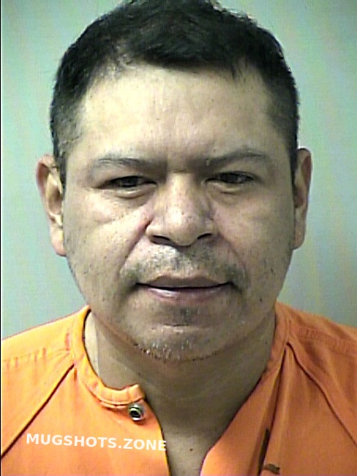 ROBLEDO-GONZALEZ MOISES 12/02/2023 - Okaloosa County Mugshots Zone