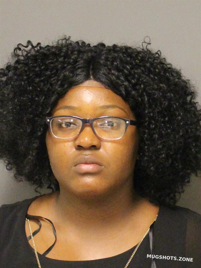 MOISE NATHALIE RUTH 08/18/2021 - Orange County Mugshots Zone