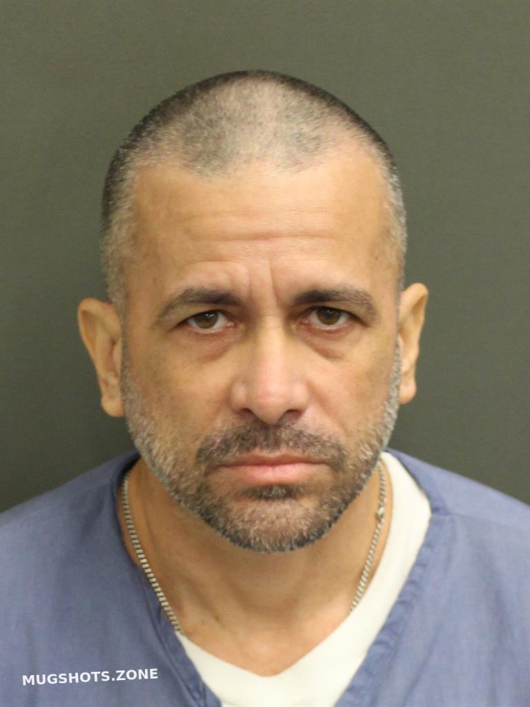 LOPEZ CARLOS T 11/23/2021 - Orange County Mugshots Zone